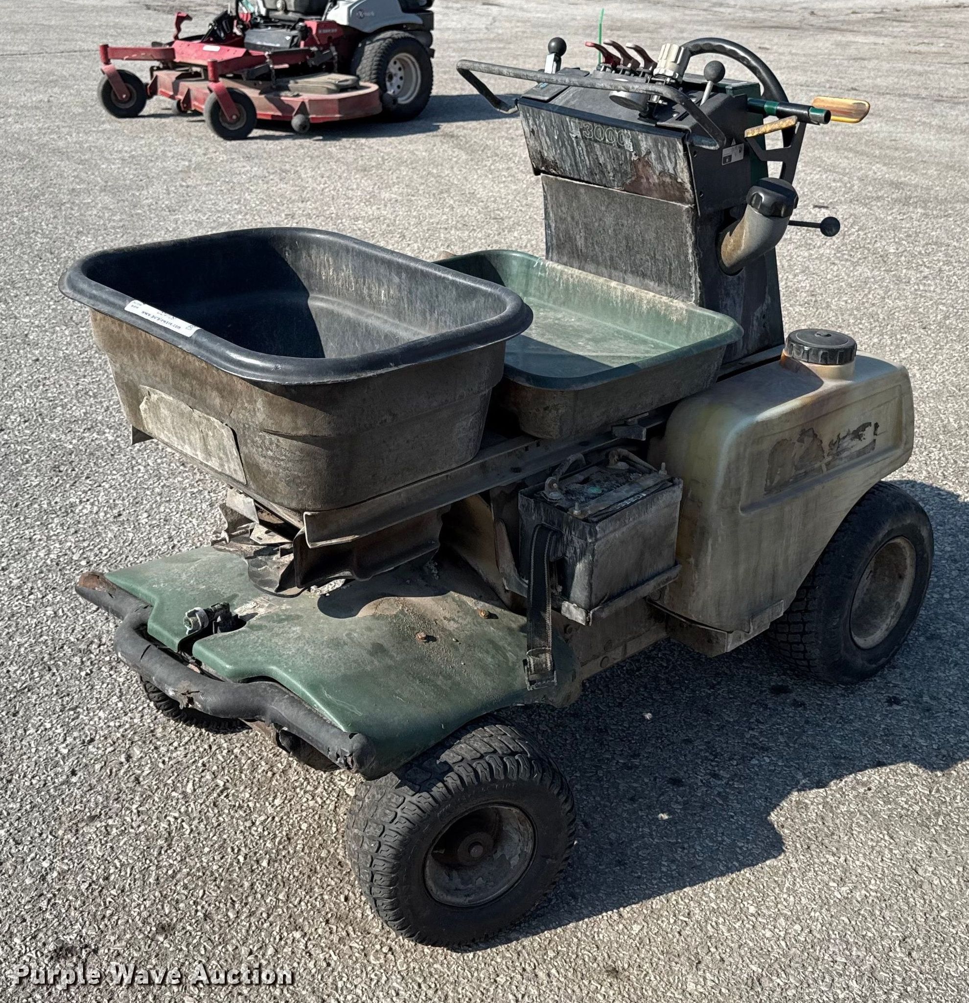 Turfco T3000 spreader in Edwardsville, KS | Item DZ4109 for sale ...