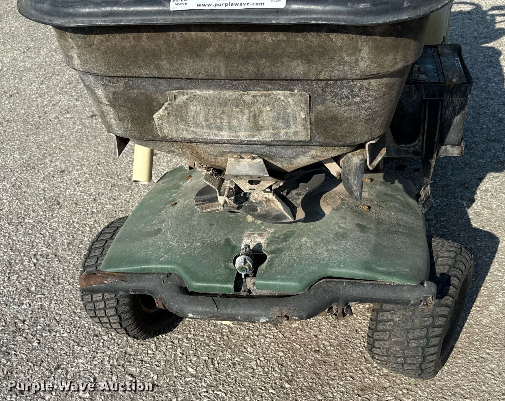 Turfco T3000 spreader in Edwardsville, KS | Item DZ4109 for sale ...