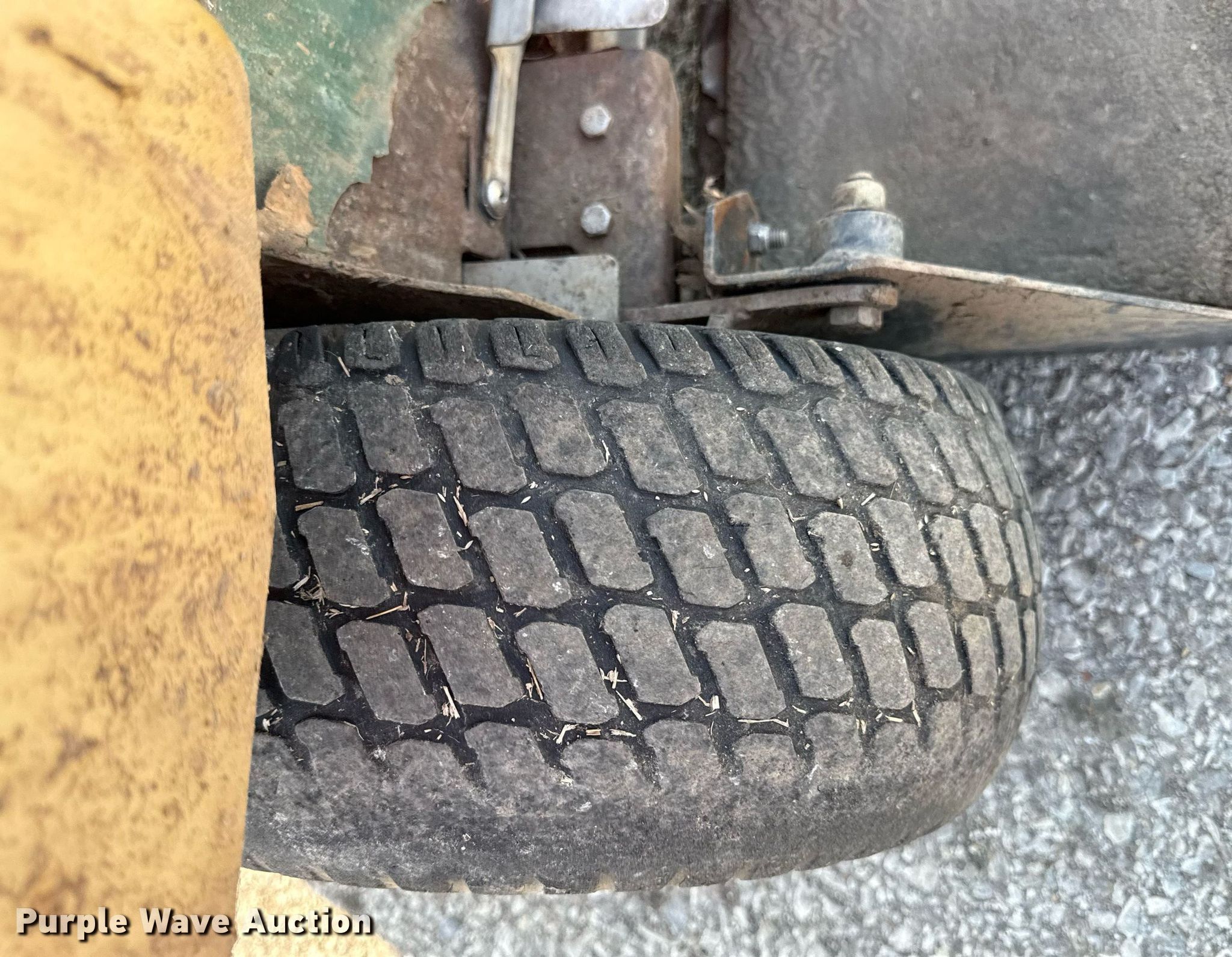 Turfco T3000 spreader in Edwardsville, KS | Item DZ4109 for sale ...