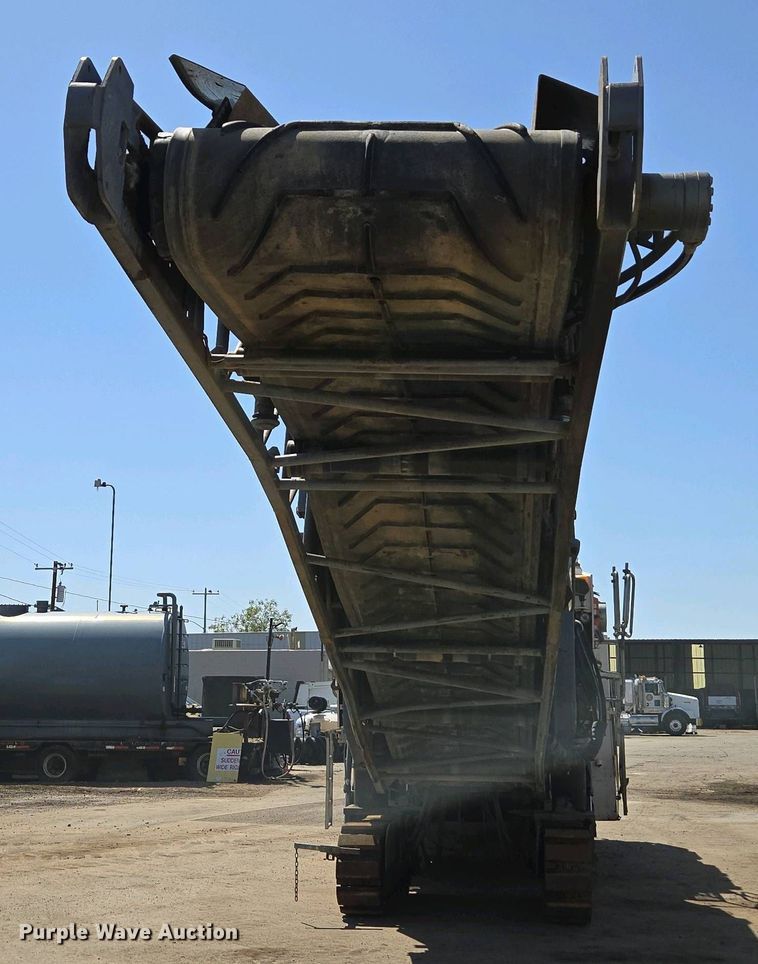 2010 Wirtgen W2100 milling machine in Phoenix, AZ | Item EC0970 for sale | Purple Wave