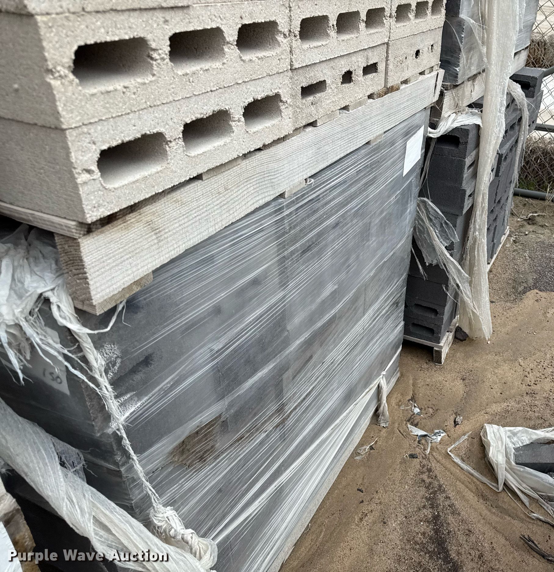 Approximately 20 pallets of concrete blocks in Topeka, KS | Item DY8063 ...