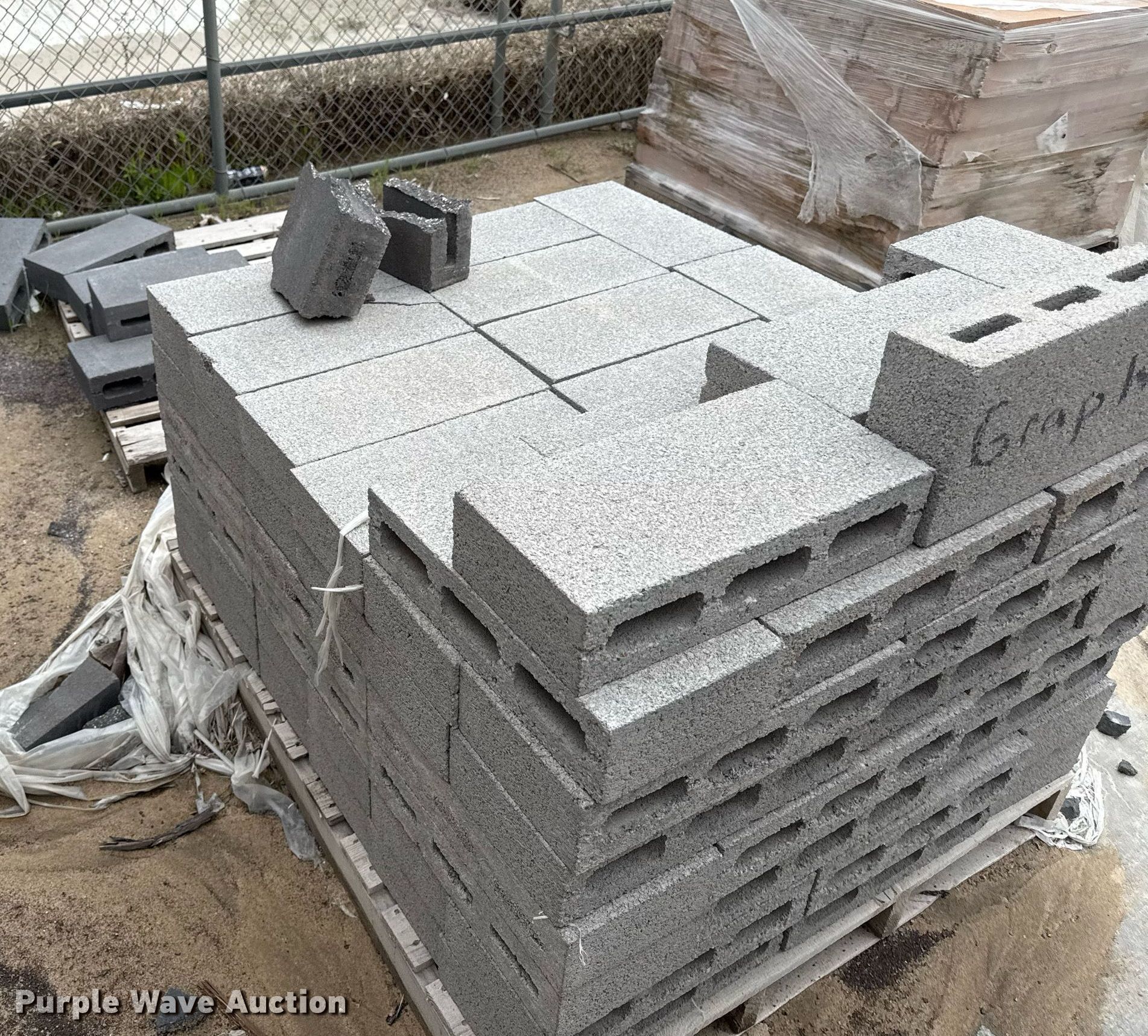 Approximately 20 pallets of concrete blocks in Topeka, KS | Item DY8063 ...