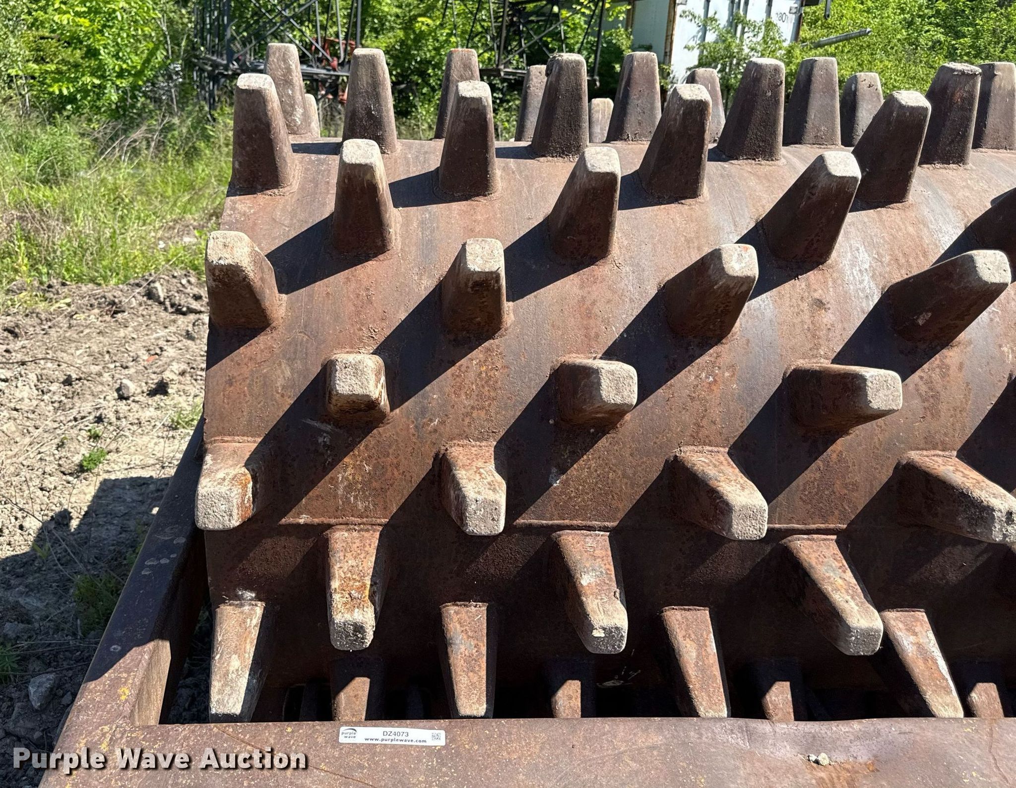 Sheepsfoot roller compactor in Kansas City, KS | Item DZ4073 sold ...