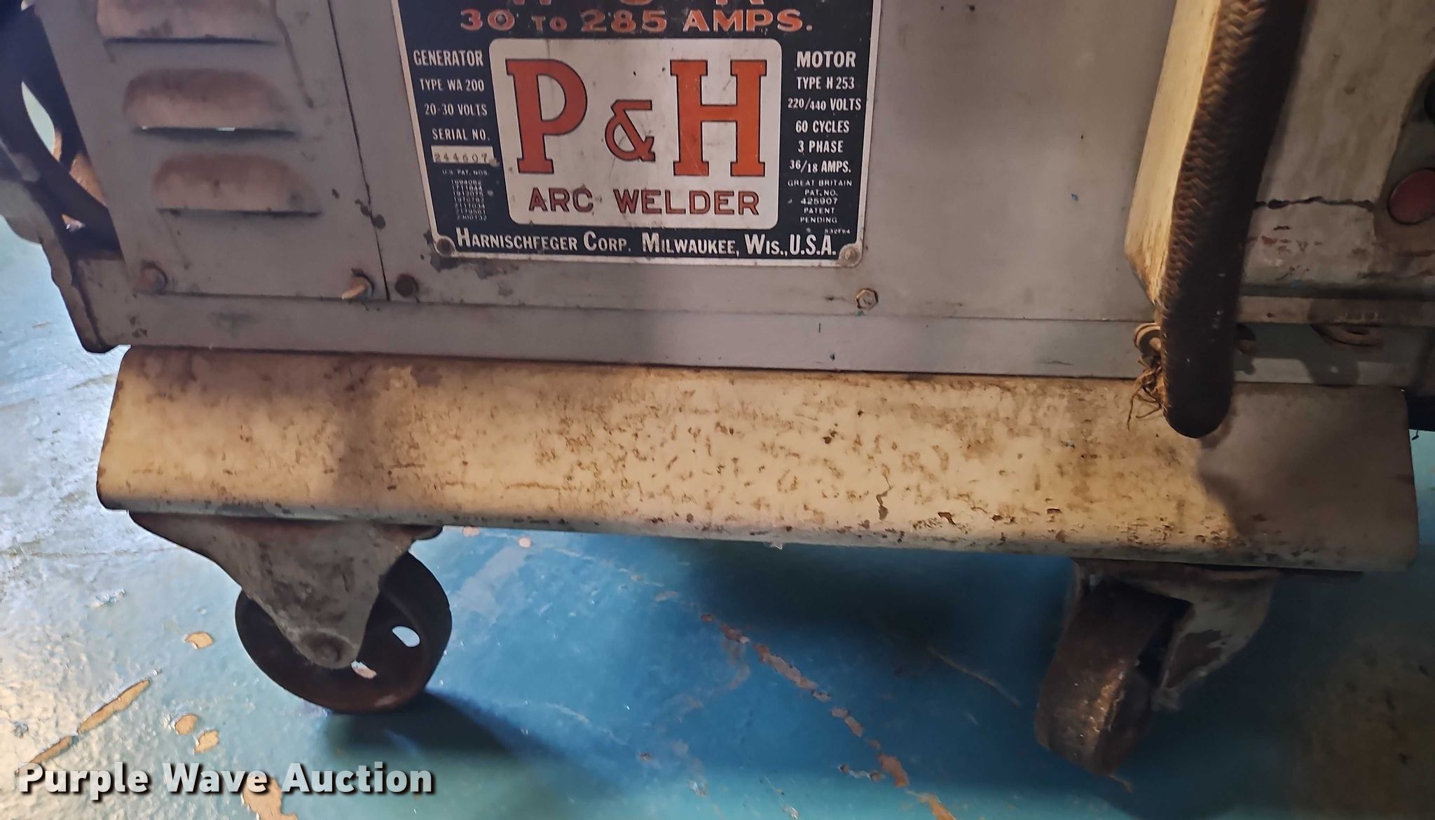 P&H welder in Osage City, KS | Item EB8030 sold | Purple Wave