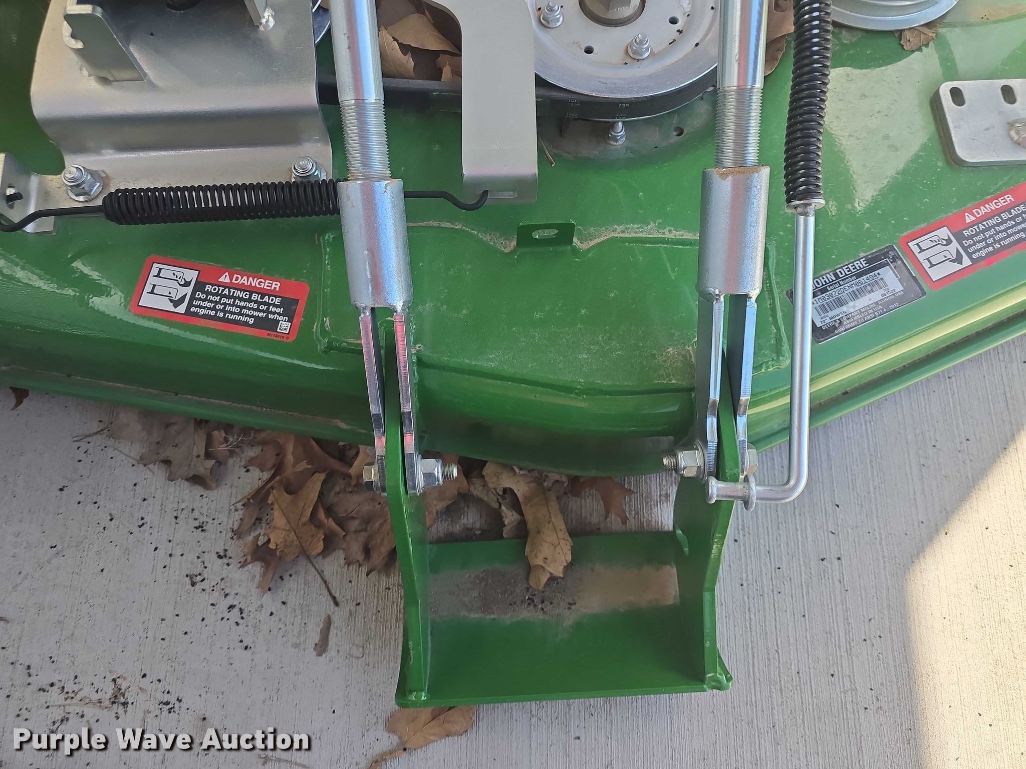 2022 John Deere AutoConnect 72D mower deck in Shawnee, KS | Item EK5235 ...