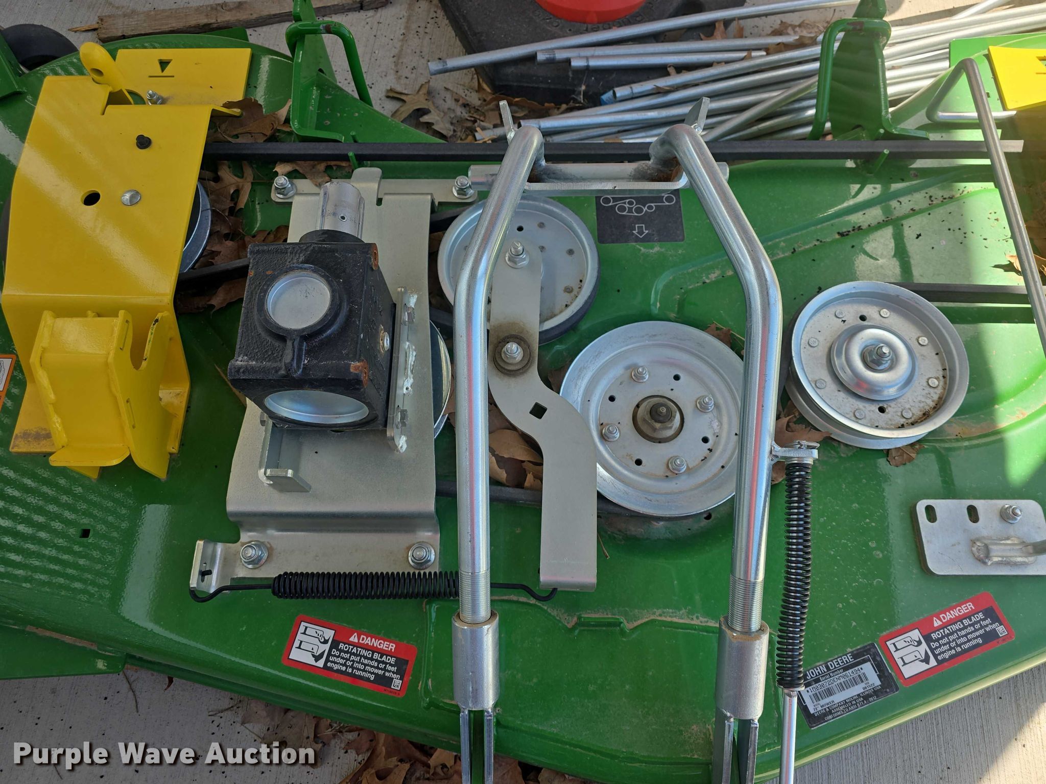 2022 John Deere AutoConnect 72D mower deck in Shawnee, KS | Item EK5235 ...