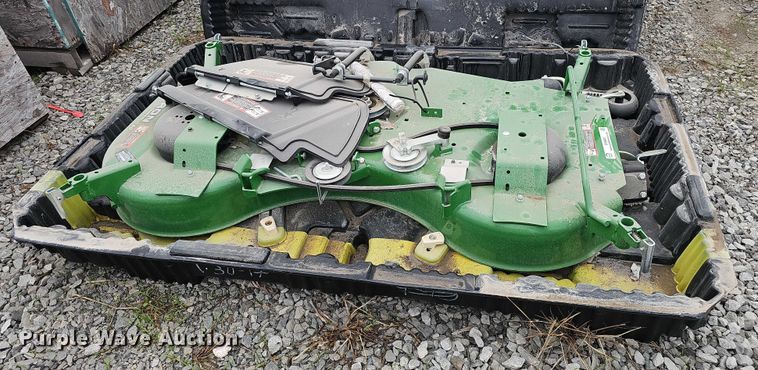 2019 John Deere 7 Iron Commercial 60 mower deck in Pacific Junction, IA | Item EH8987 for sale ...