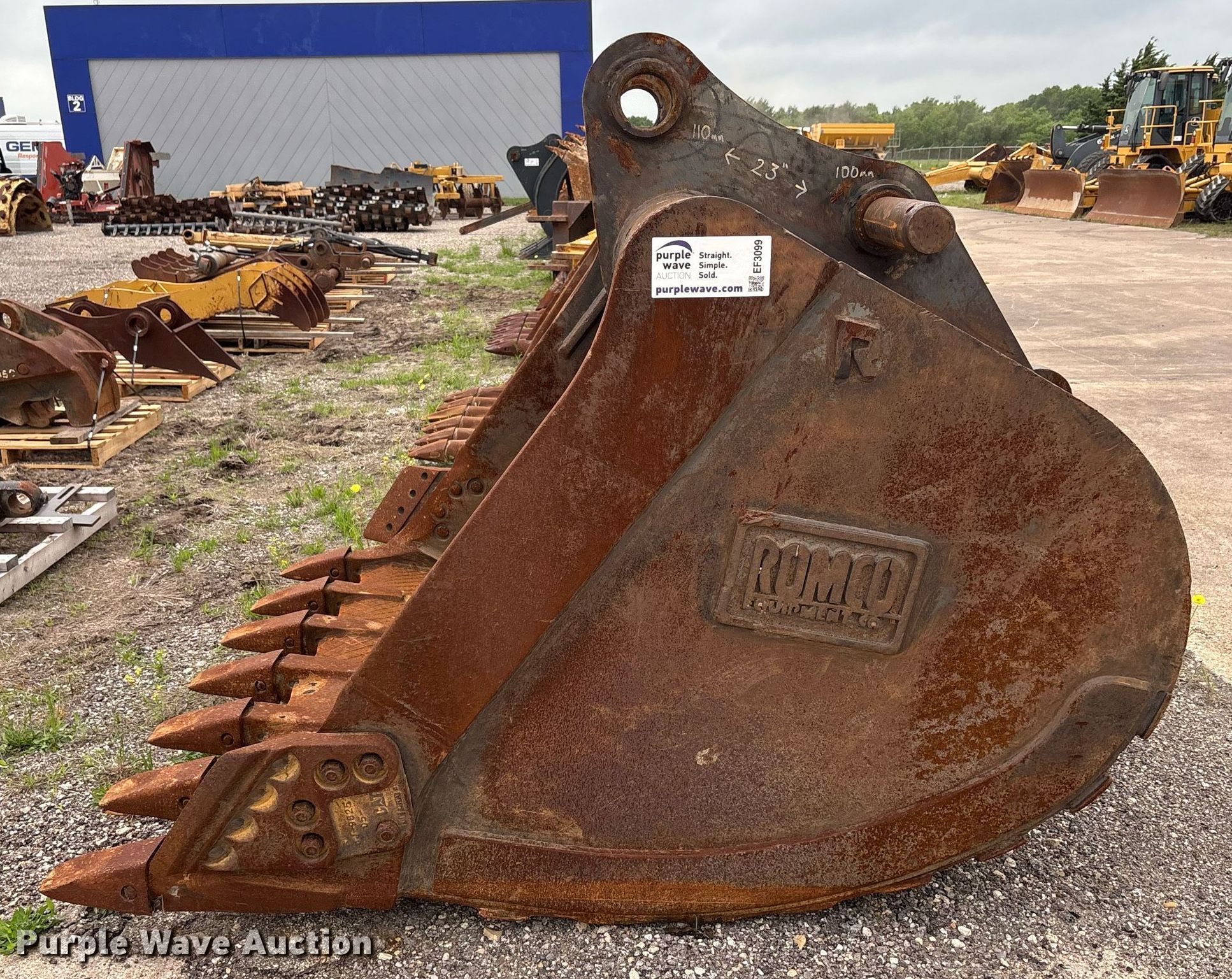 Rockland EH100 excavator bucket in Forney, TX | Item EF3099 sold ...