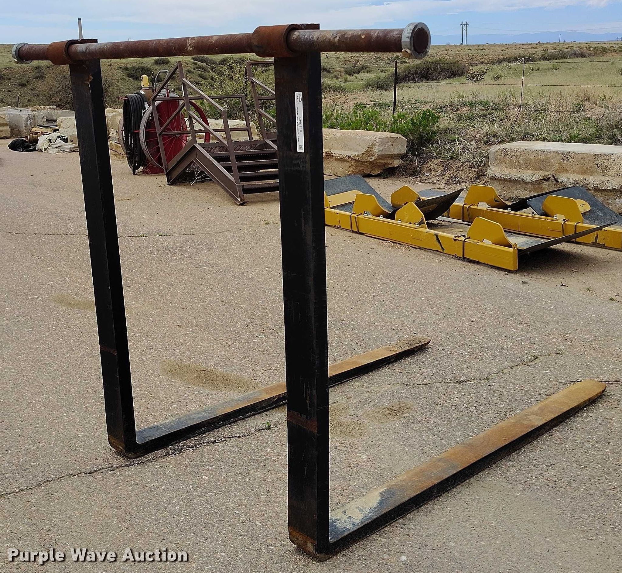 Shop built wheel loader forks in Fountain, CO | Item EH0319 sold ...