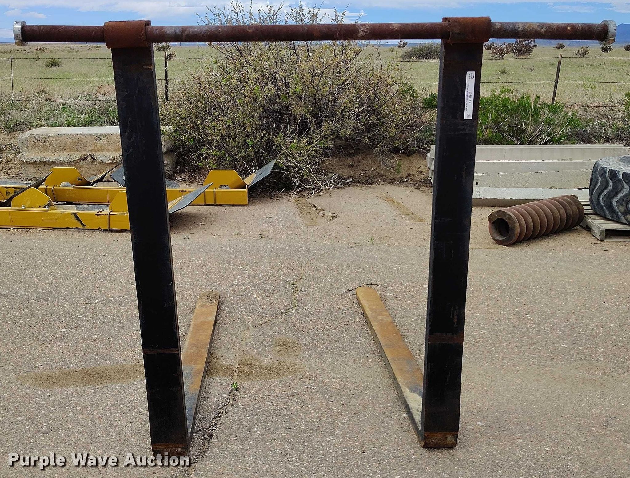 Shop built wheel loader forks in Fountain, CO | Item EH0319 sold ...