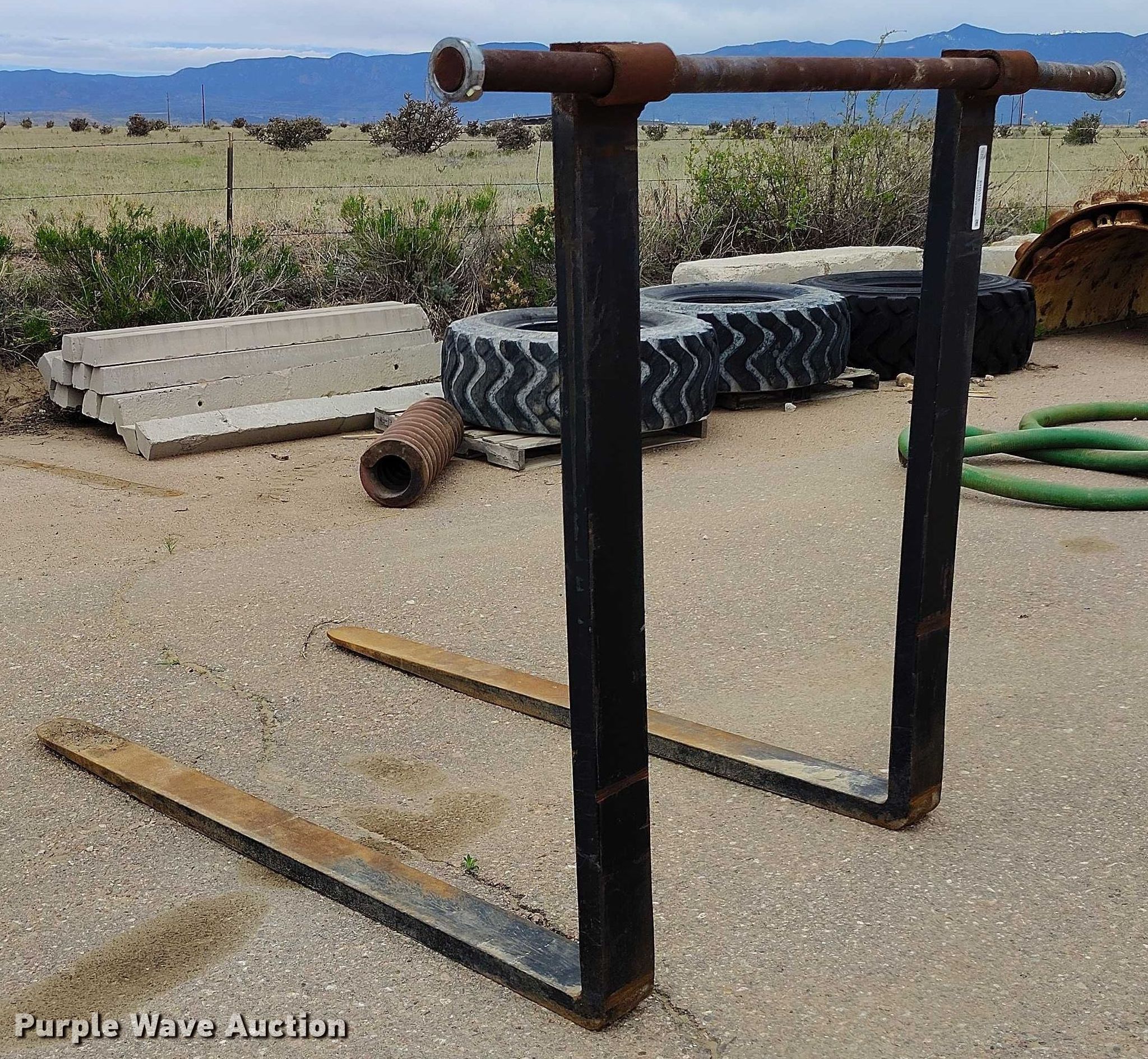 Shop built wheel loader forks in Fountain, CO | Item EH0319 sold ...