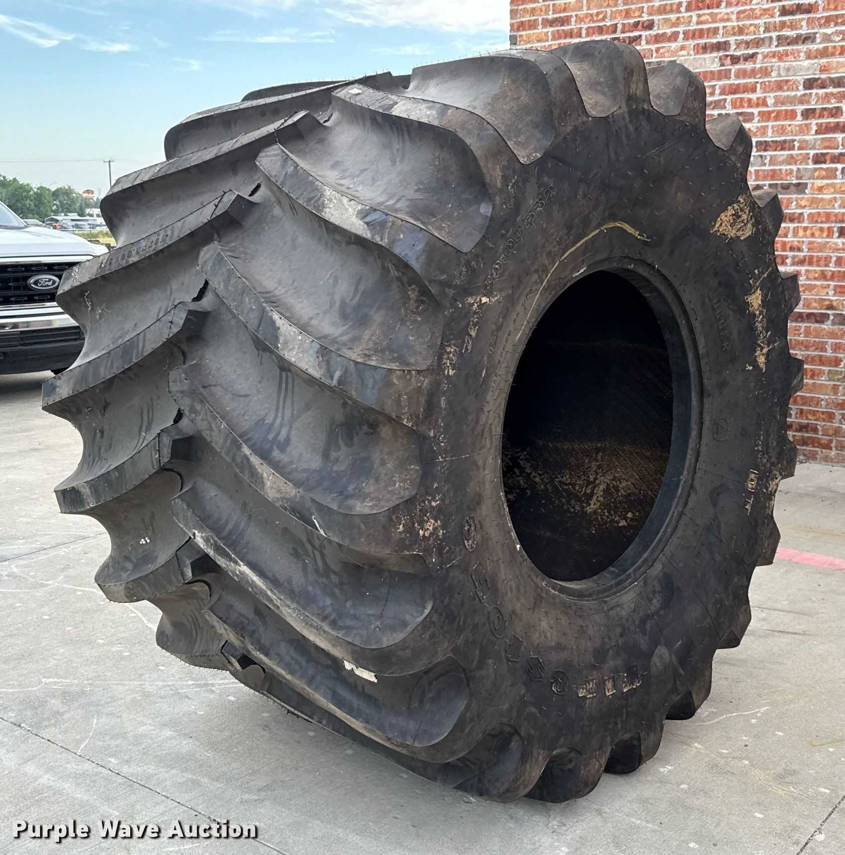 Firestone 75x50.00B32 floatation tire in Forney, TX | Item EJ3764 for ...