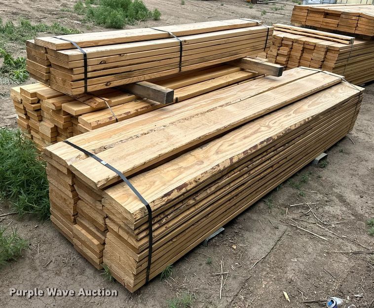 Lumber in Sublette, KS | Item EQ4809 for sale | Purple Wave