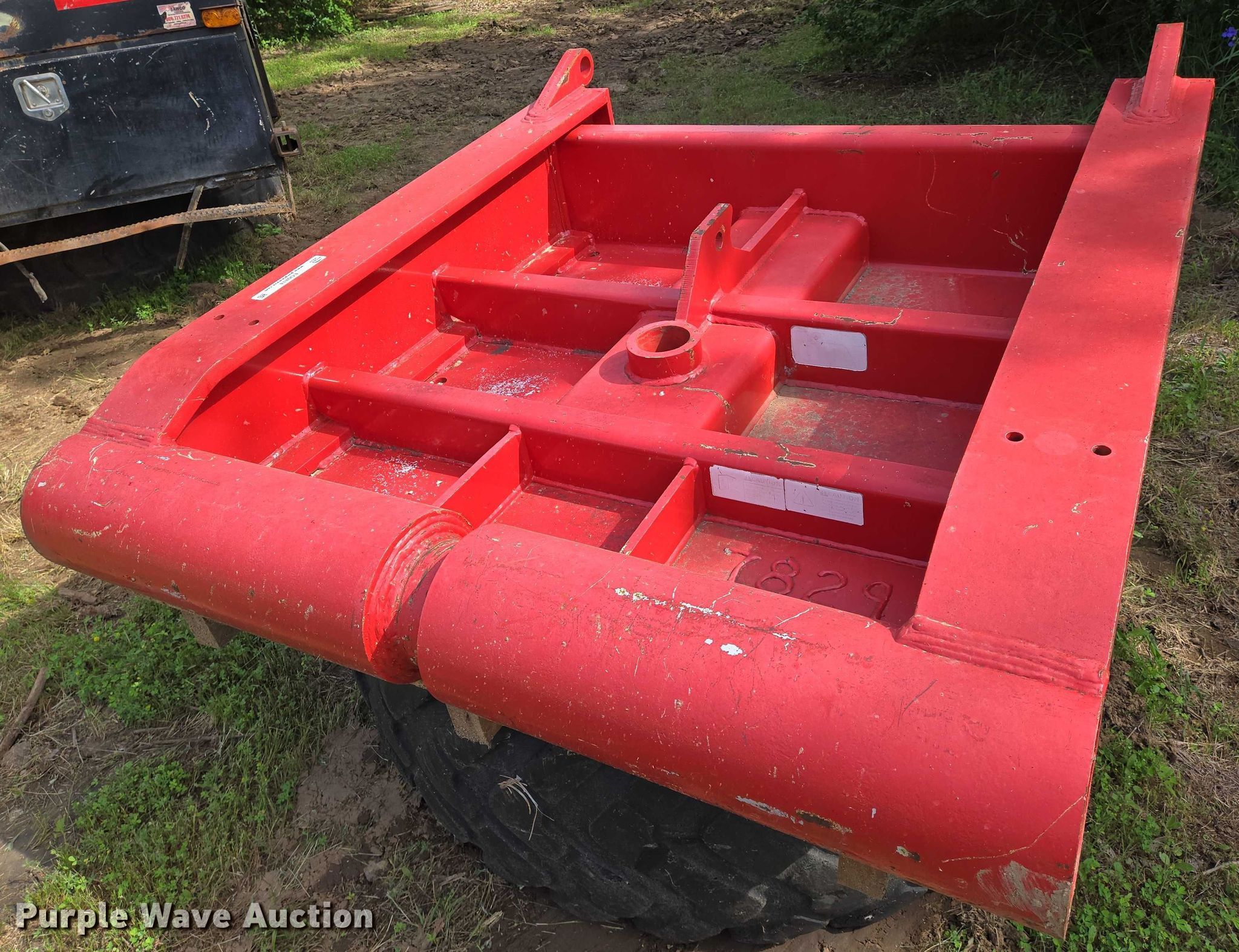 Lowboy trailer neck extension in Coweta, OK | Item EO0814 sold | Purple ...