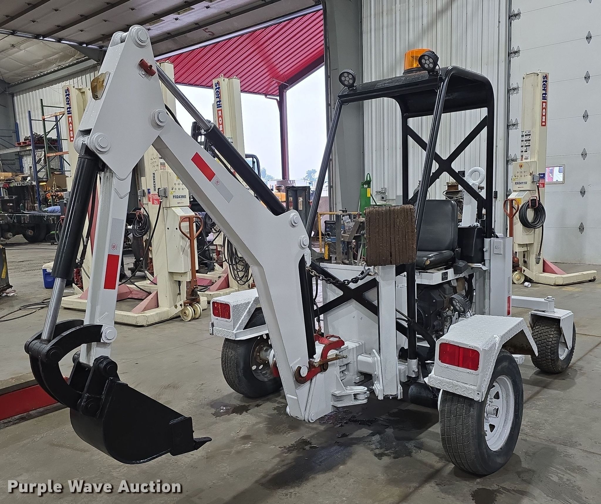 2018 RH and M Go-For-Digger GF6LM backhoe in Waterloo, NE | Item EO1011 ...