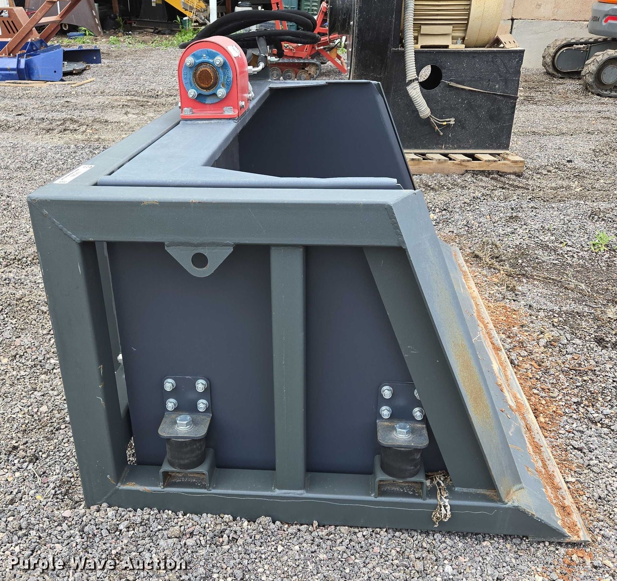 Handy HVSB72 skid steer screening bucket in Rapid City, SD | Item ...