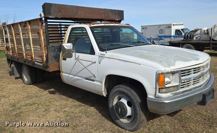 1998 Chevrolet C3500 flatbed pickup truck in Rose Hill, KS | Item ...