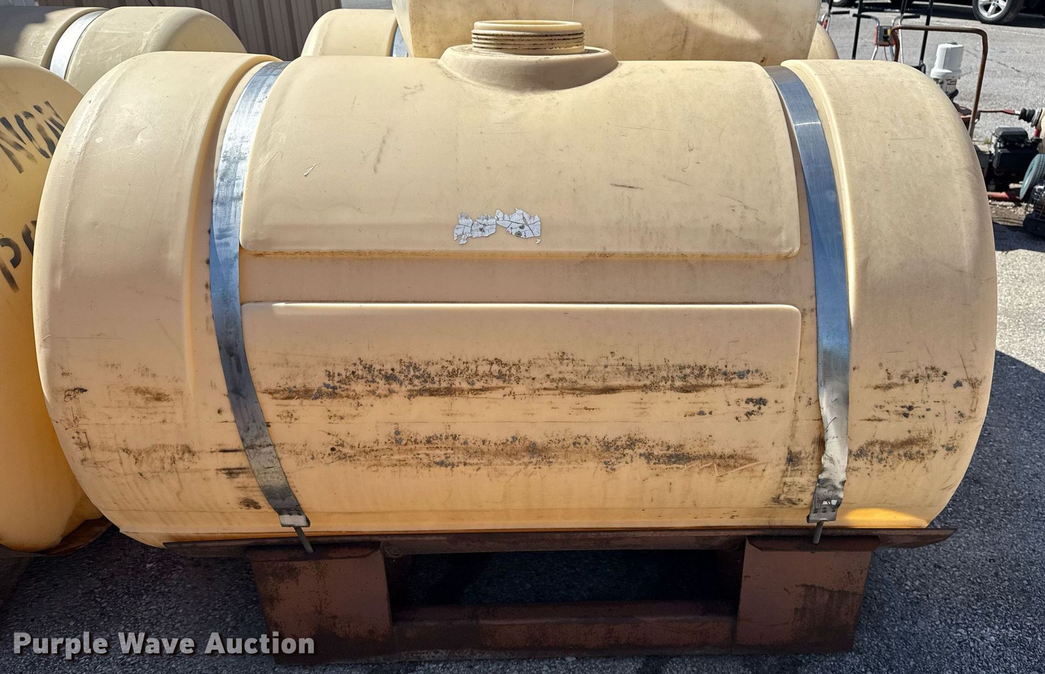 (5) poly tanks in Tulsa, OK | Item EG8484 sold | Purple Wave