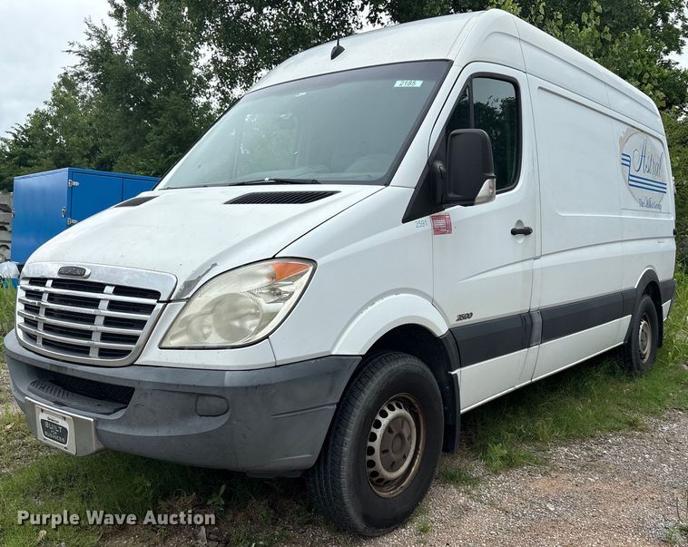 2012 Freightliner Sprinter 2500 delivery van in Tulsa, OK | Item DY2526 ...