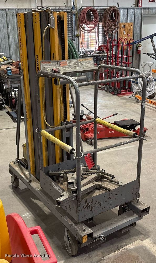 Workforce XLT CAT 23 vertical lift in Ada, OK | Item EM2622 sold ...