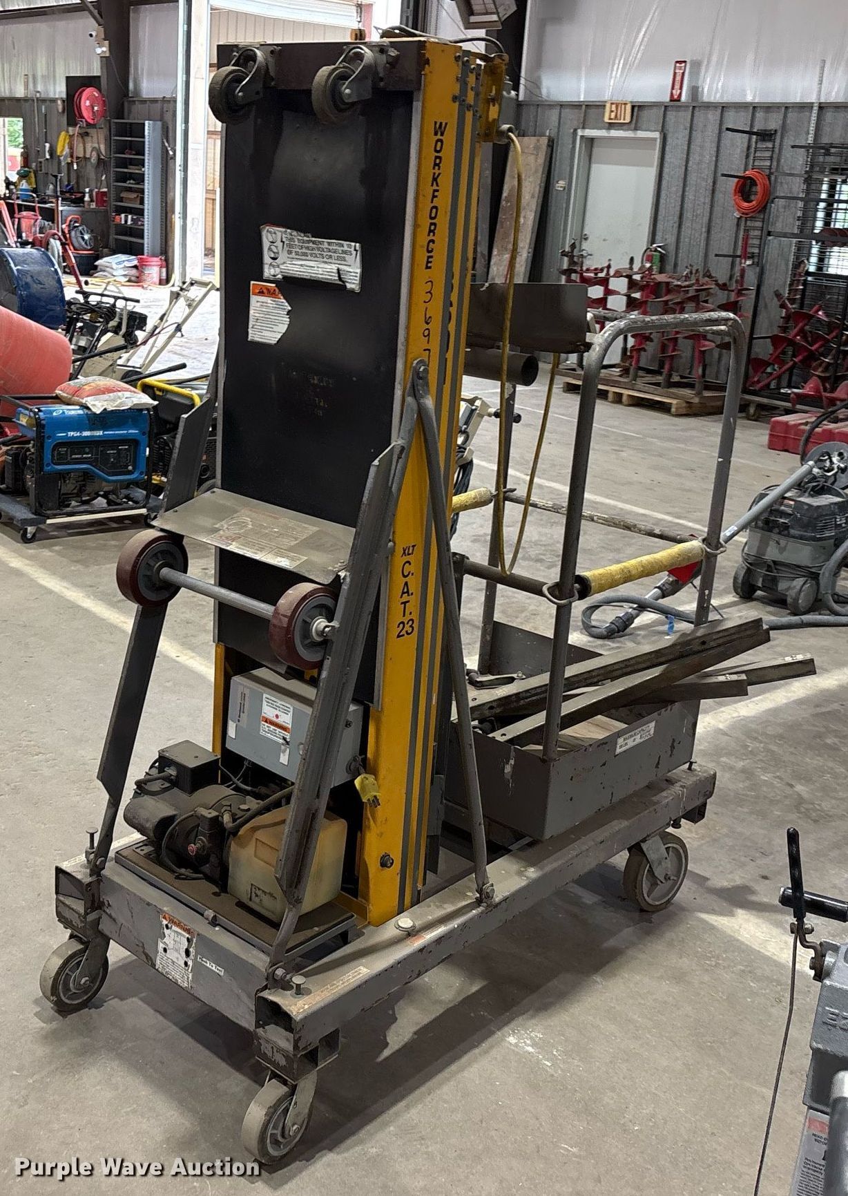 Workforce XLT CAT 23 vertical lift in Ada, OK | Item EM2622 sold ...