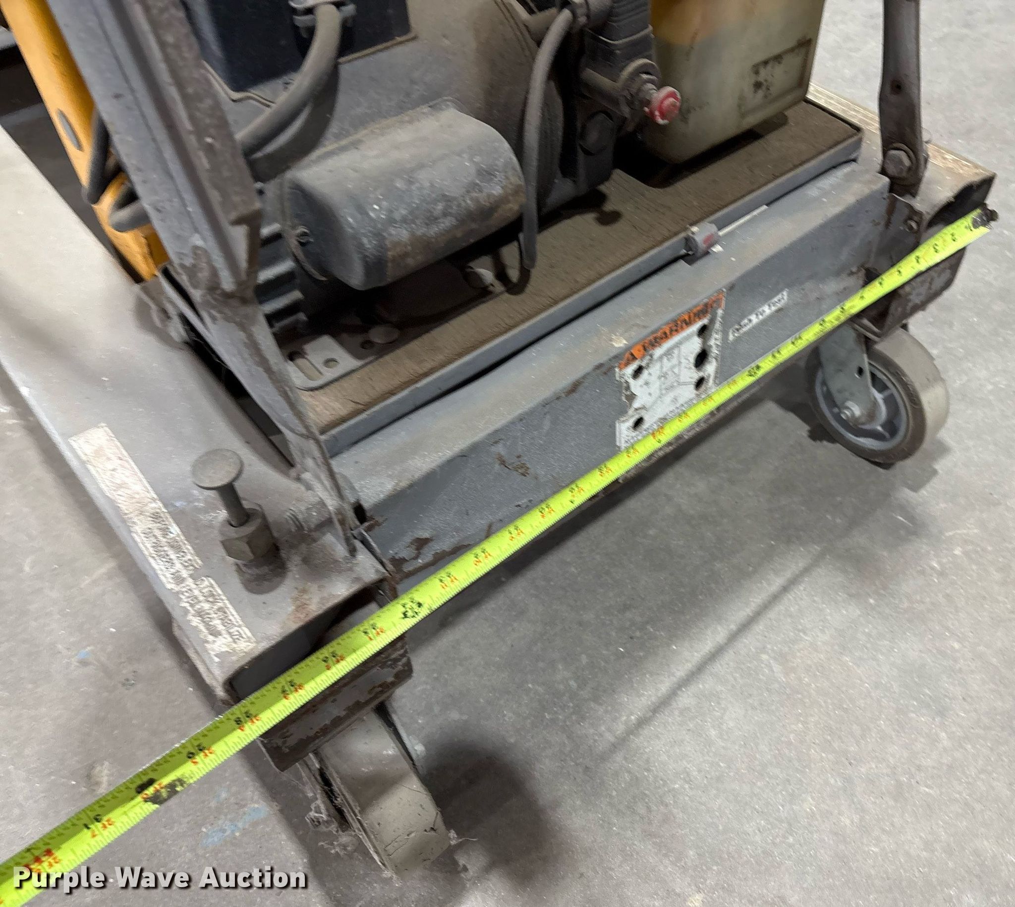 Workforce XLT CAT 23 vertical lift in Ada, OK | Item EM2622 sold ...