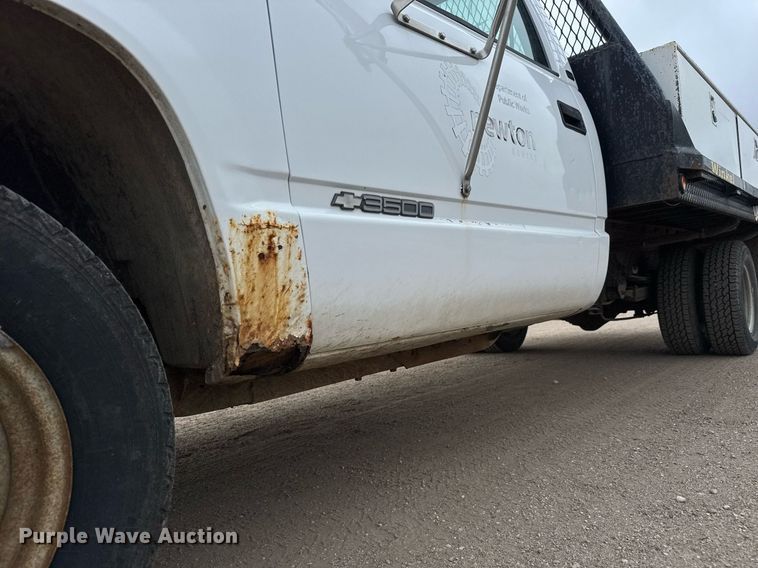 1998 Chevrolet C3500 flatbed pickup truck in Newton, KS | Item DY0207 ...