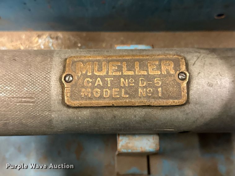 Mueller 2" tapping equipment in Newton, KS | Item DY0210 for sale ...