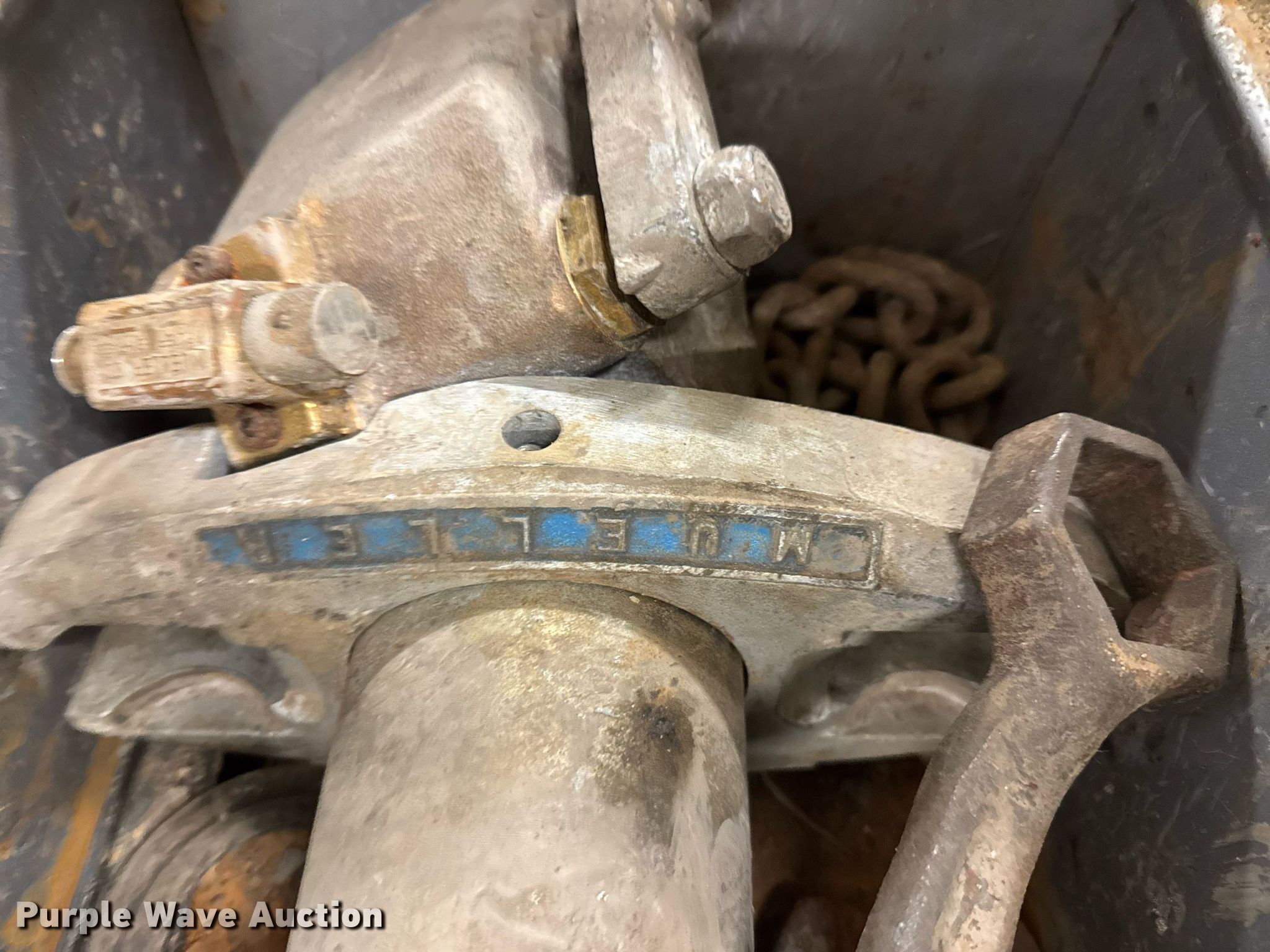 Mueller 2" tapping equipment in Newton, KS | Item DY0210 for sale ...