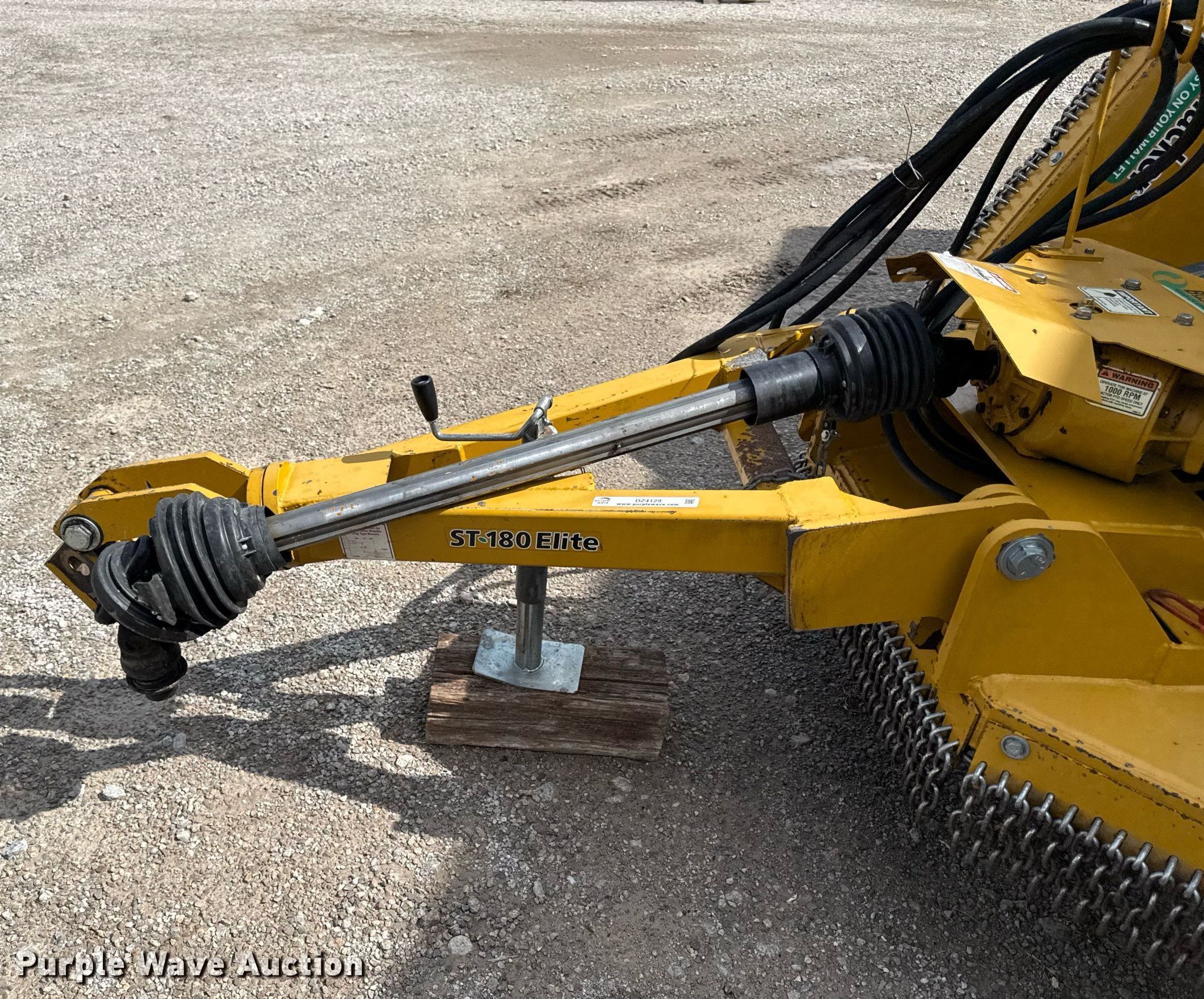 Bush Whacker ST-180 Elite batwing rotary mower in Chanute, KS | Item ...