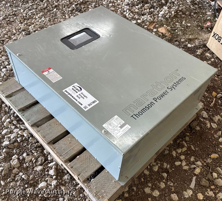 Marathon transfer switch box in Oskaloosa, KS | Item DU7865 for sale ...