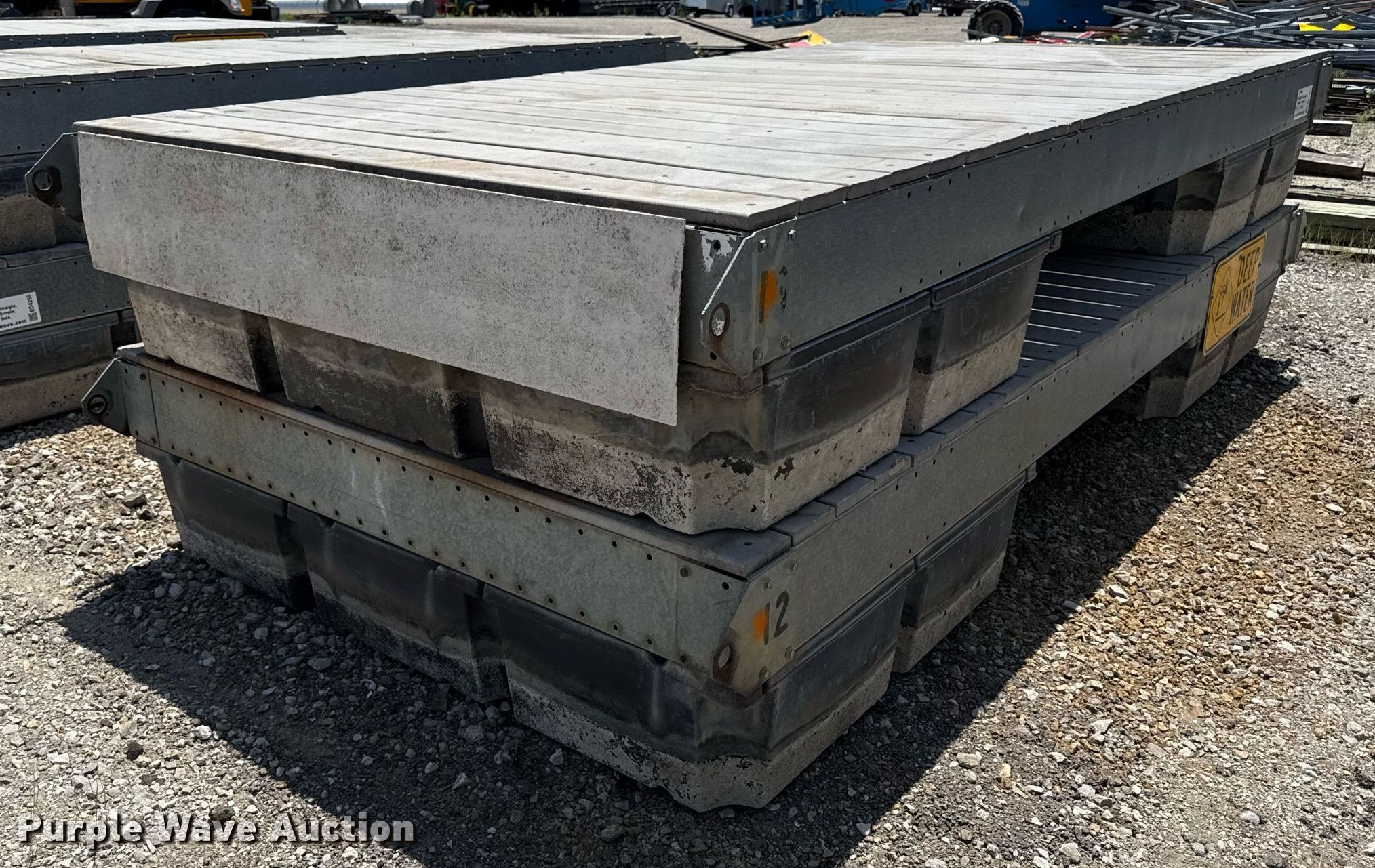 (2) dock sections in Lawrence, KS | Item ED4251 sold | Purple Wave