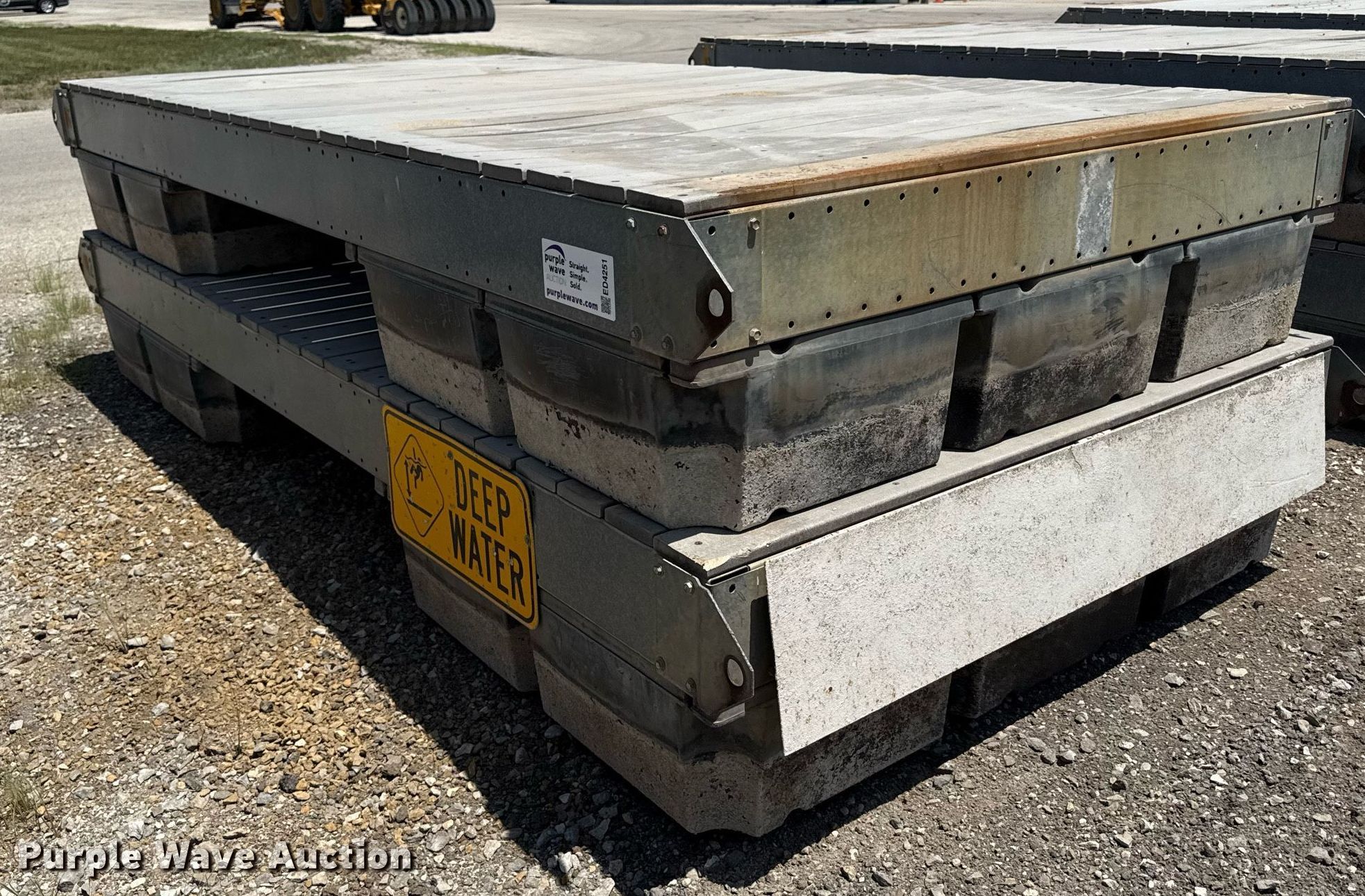 (2) dock sections in Lawrence, KS | Item ED4251 sold | Purple Wave