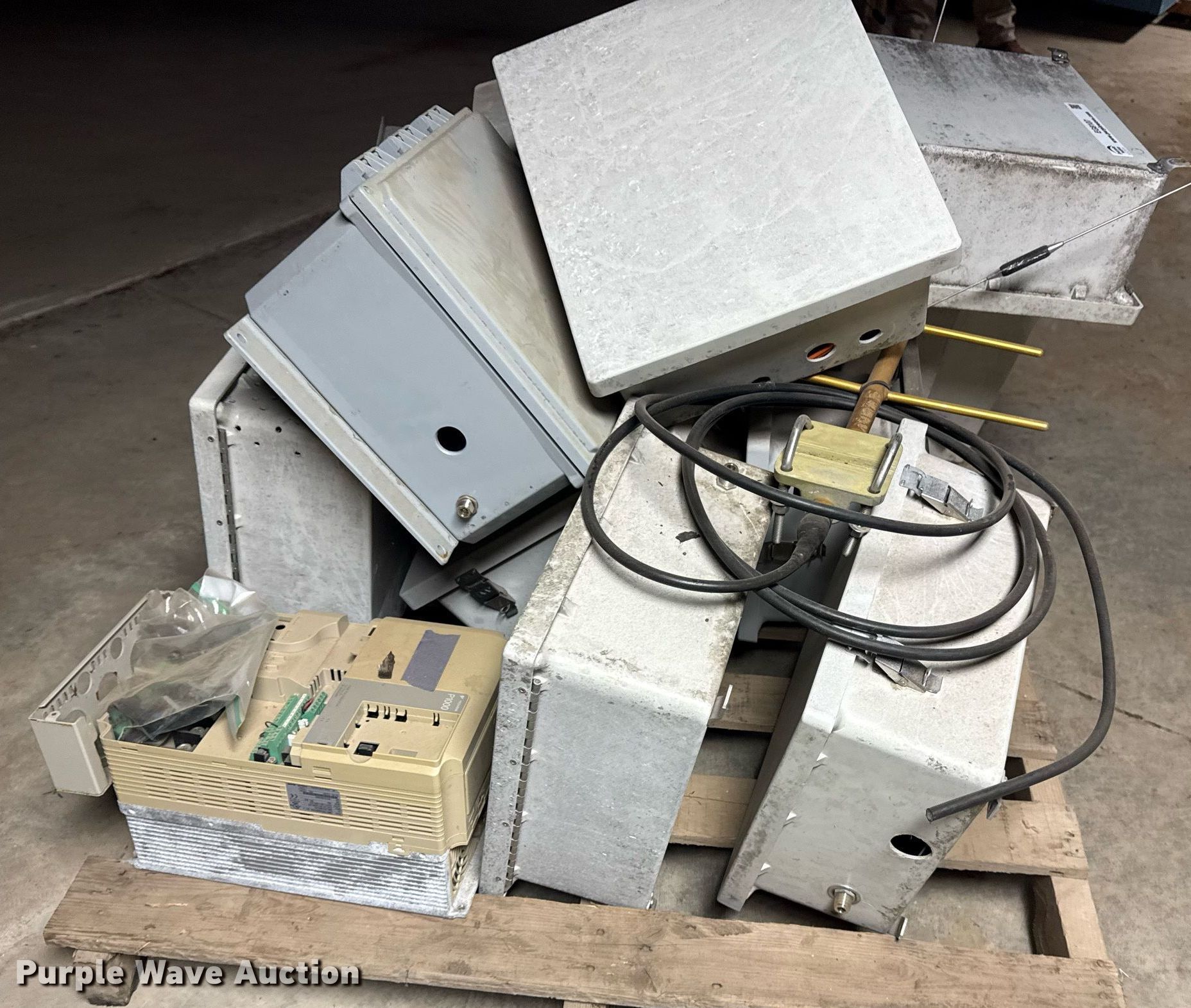 Approximately 12 lift station control boxes in Glenpool, OK | Item ...