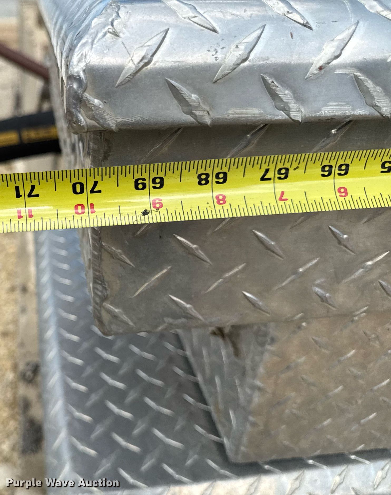 Automotive parts in Marion, IA | Item EM2065 for sale | Purple Wave