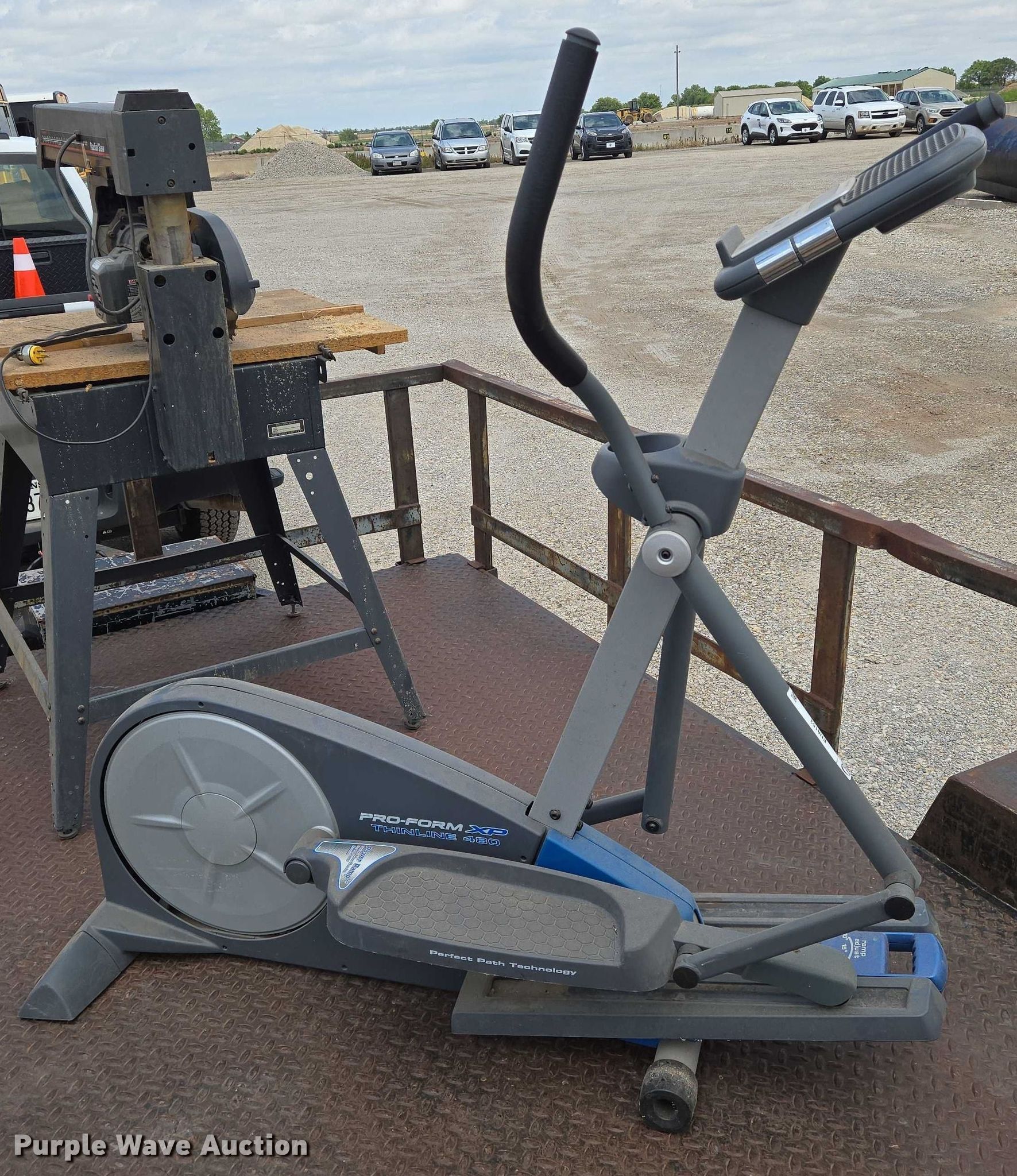 Pro Form XP Thinline 480 elliptical in Anthony, KS | Item EN8153 for ...