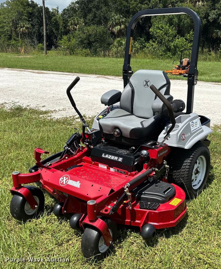 Exmark Lazer Z S-Series ZTR lawn mower in Fort Pierce, FL | Item EC3704 ...