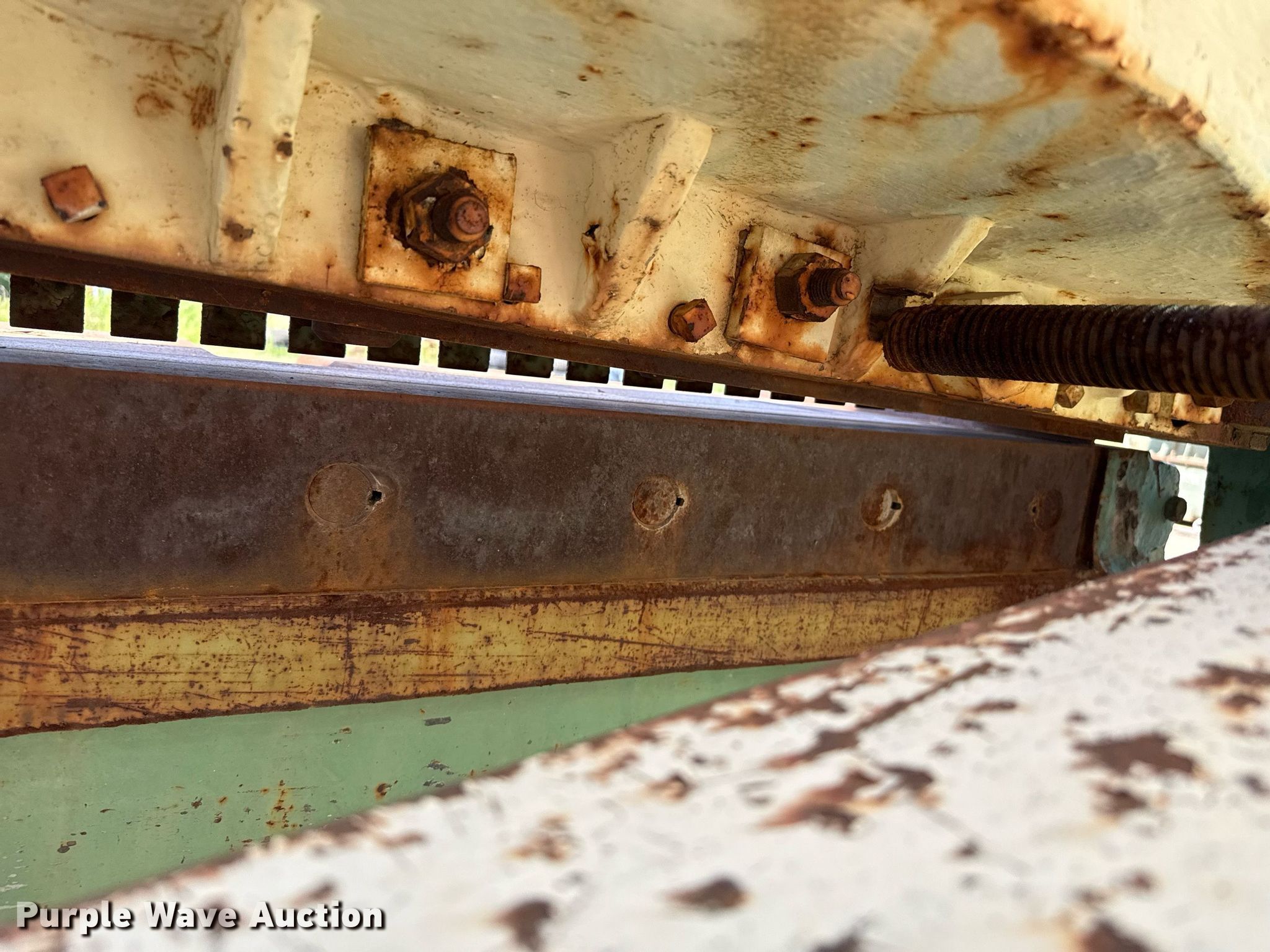 Bertsch & Company metal shear in Dodge City, KS | Item DZ8633 for sale ...