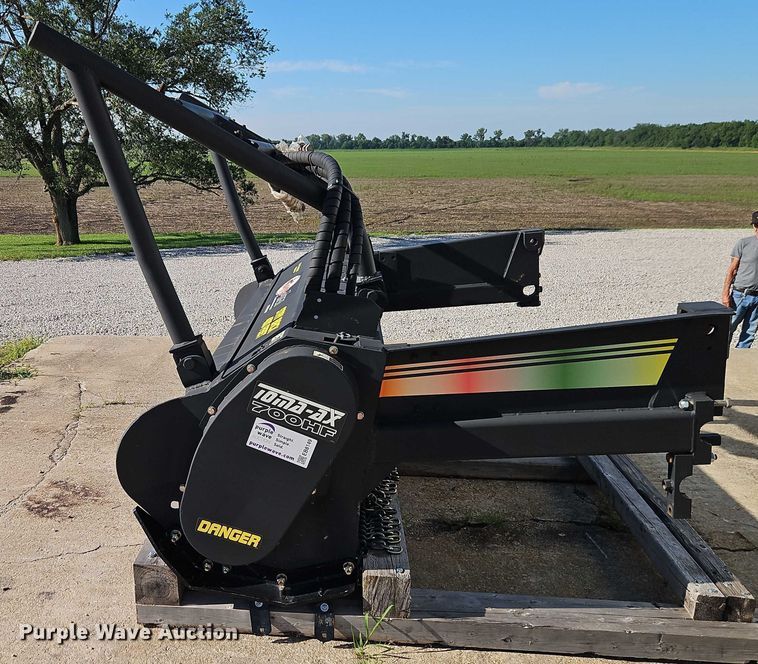 Gyro-Trac 700H mulcher head in Butler, MO | Item EB8149 for sale ...