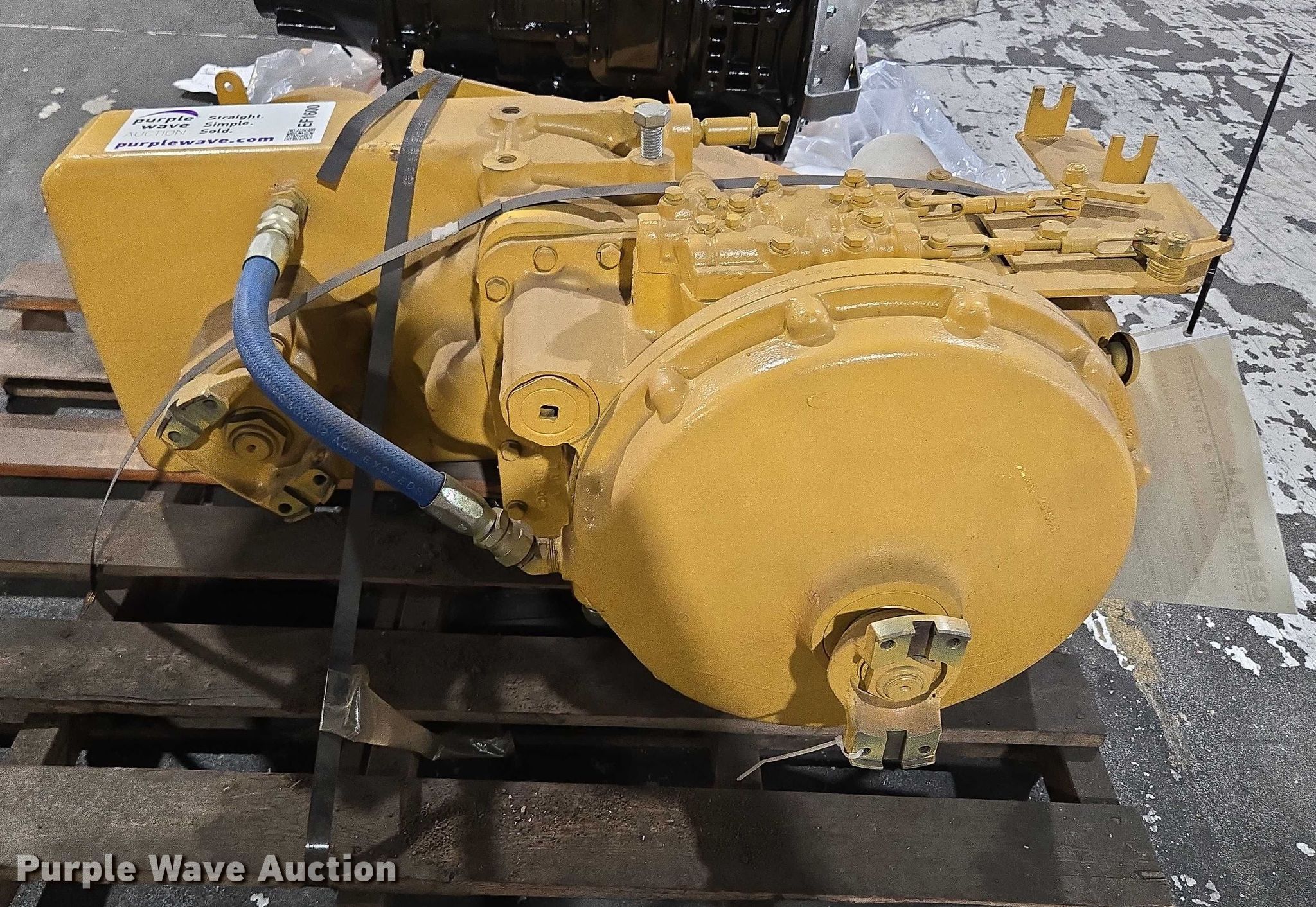 Clark S5 12 6MHR 18629-4 transmission in Liberty, MO | Item EF1600 sold ...
