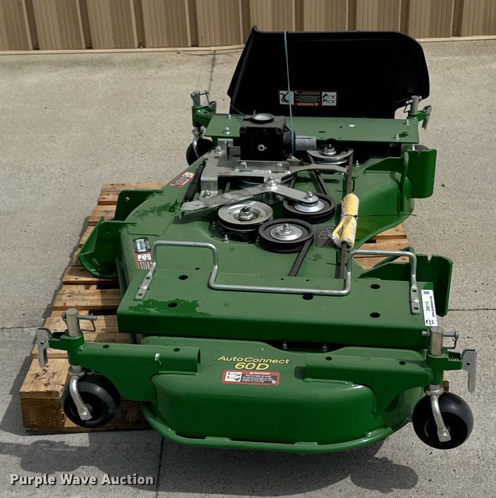 2020 John Deere 60D Autoconnect mower deck in Leon, IA | Item EM2118 ...