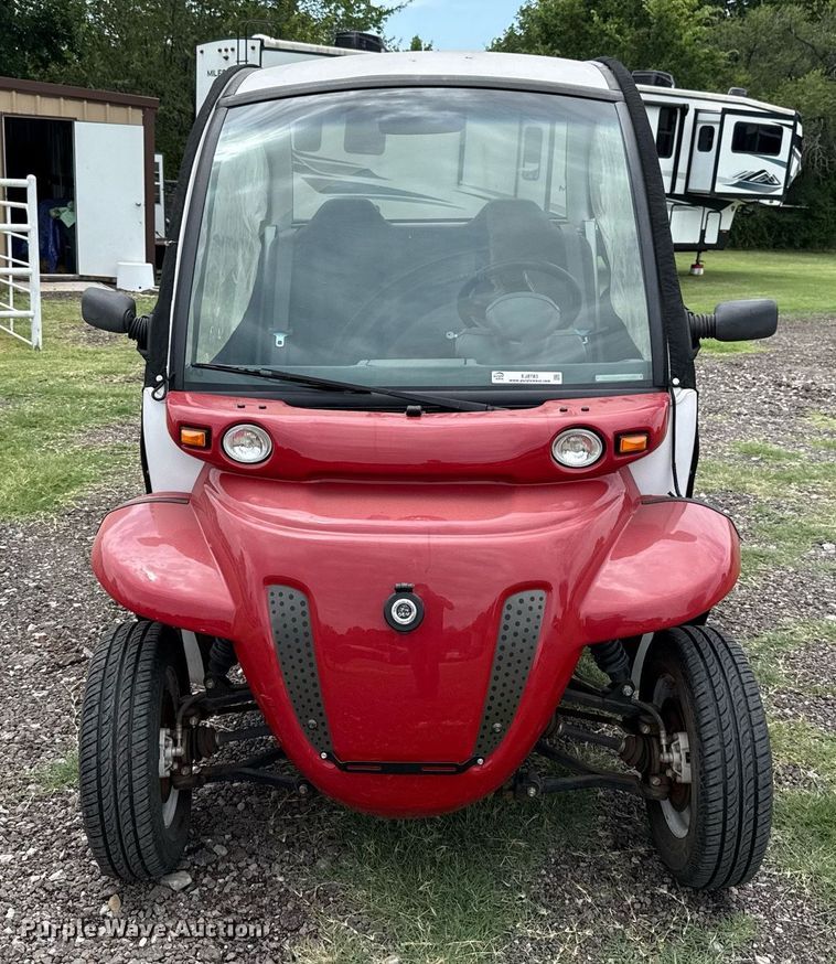 2009 GEM E2 utility vehicle in Guthrie, OK | Item EJ8783 sold | Purple Wave
