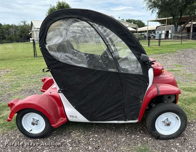 2009 GEM E2 utility vehicle in Guthrie, OK | Item EJ8783 sold | Purple Wave