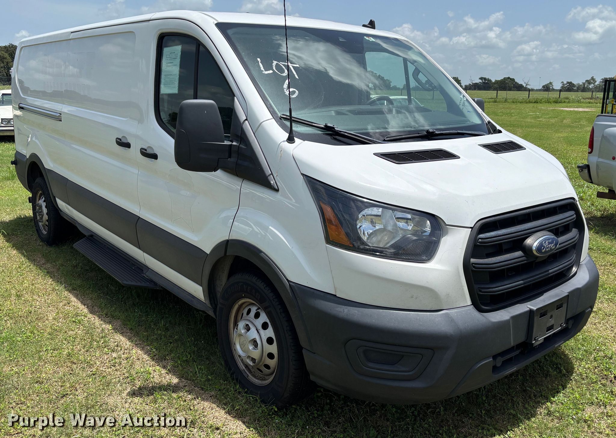 2020 Ford Transit 350 van in Hempstead, TX | Item EQ4040 sold | Purple Wave