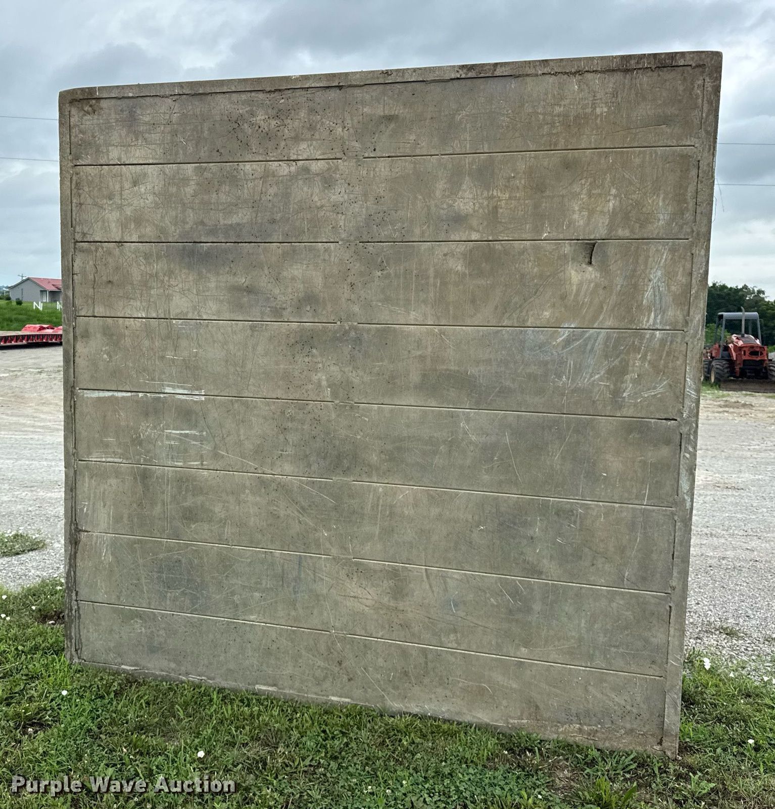Speed shore shoring box in Hannibal, MO | Item DJ9596 sold | Purple Wave