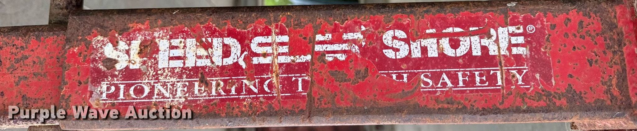 Speed shore shoring box in Hannibal, MO | Item DJ9596 sold | Purple Wave