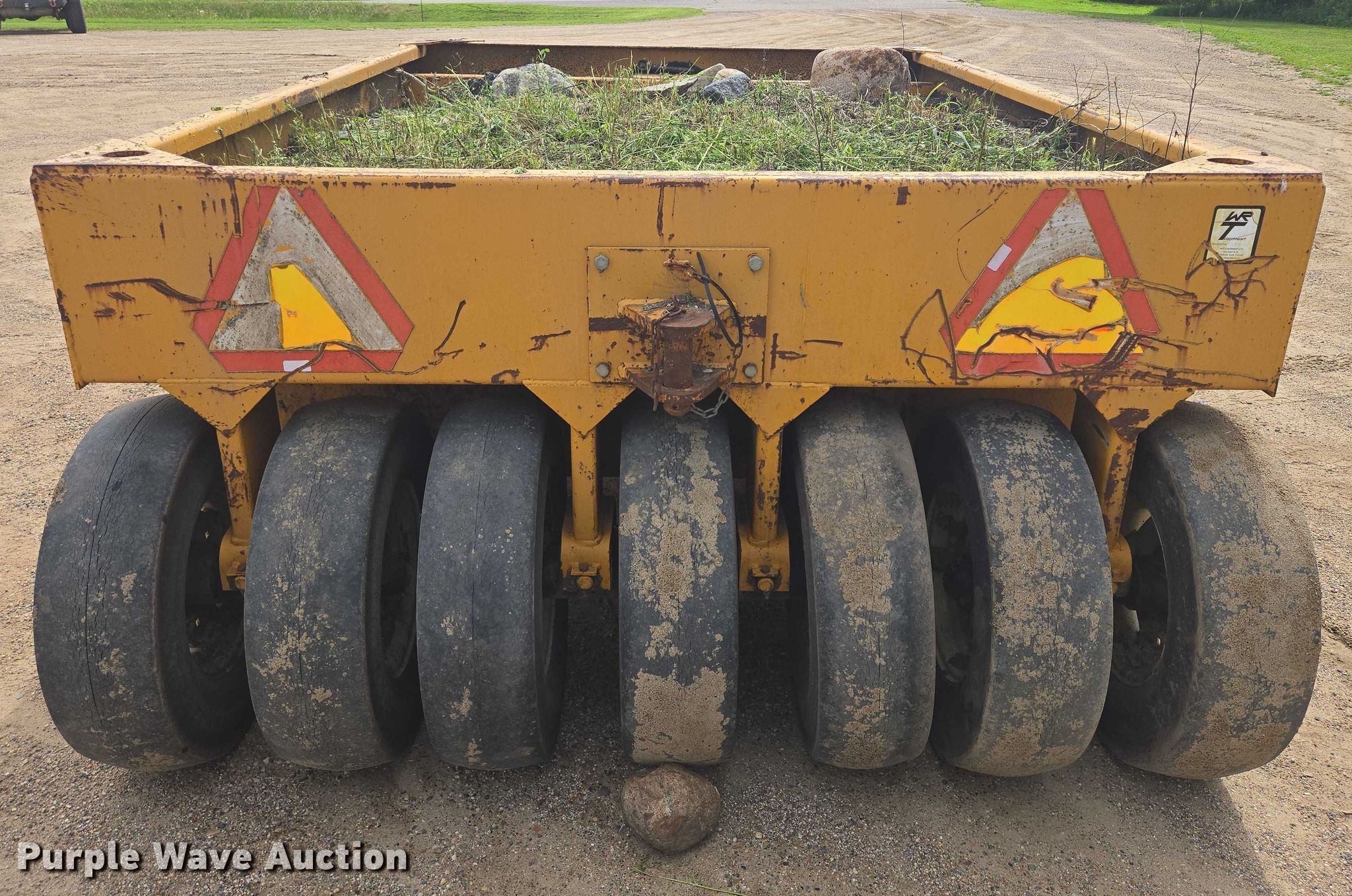 WRT Equipment pneumatic roller in Canby, MN | Item EB0975 sold | Purple ...