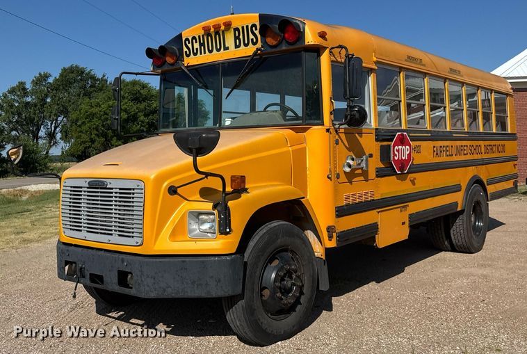 2005 Freightliner FS65 school bus in Turon, KS | Item DY0382 sold ...