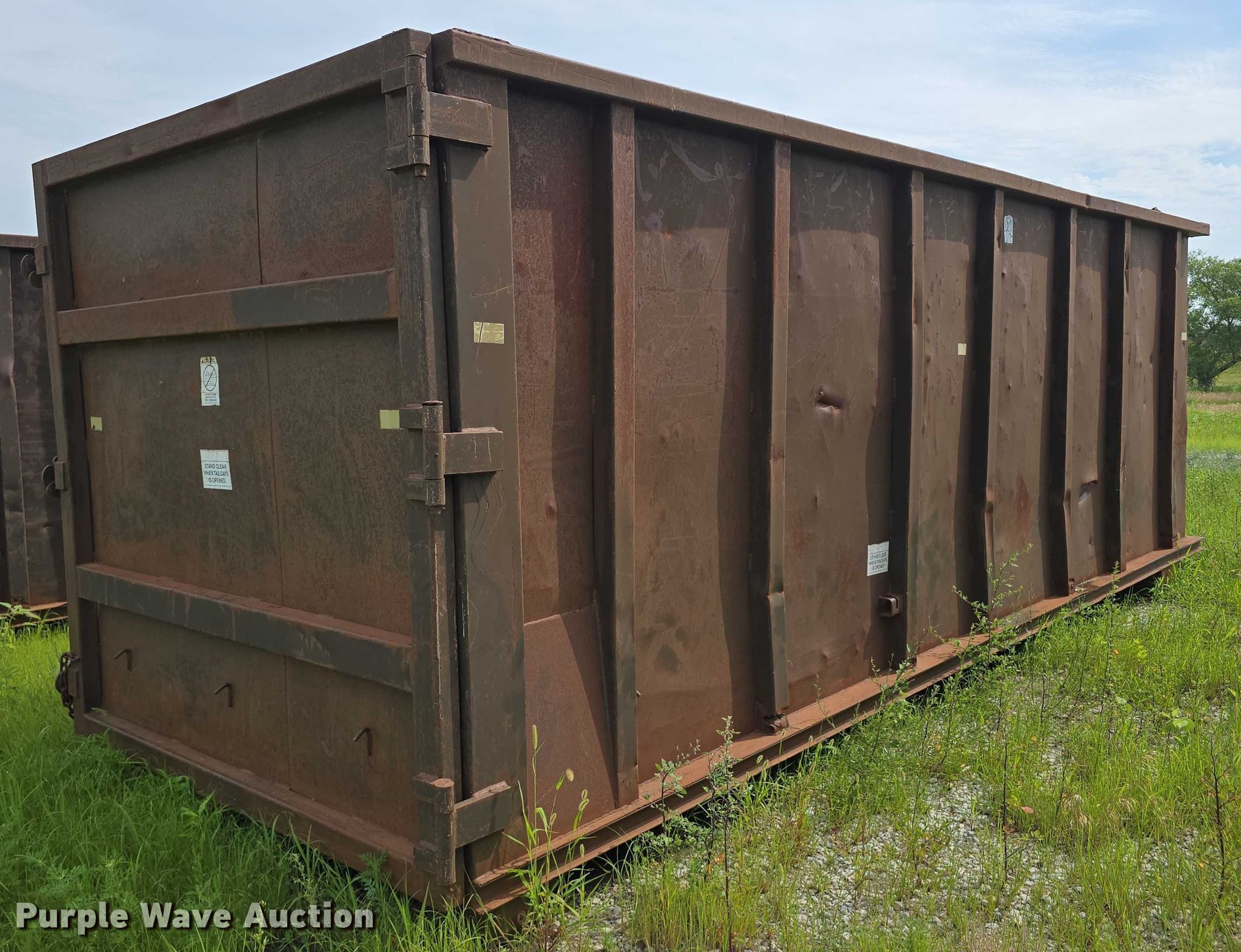 Wastequip May MFG roll-off container in Lincoln, NE | Item DR3863 sold ...