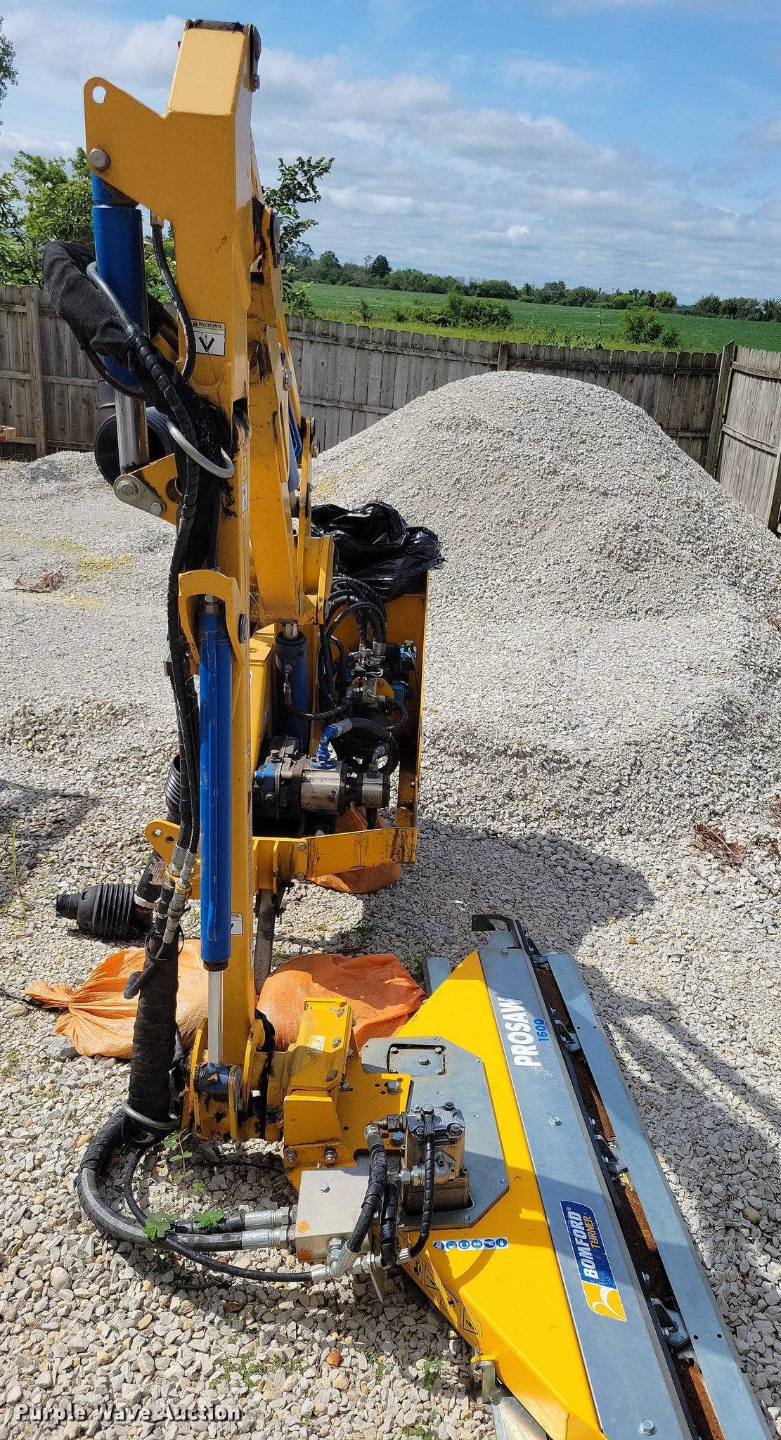 2017 Bomford Turner Robin 3.4 boom mower in Perry, IA | Item DX7178 ...